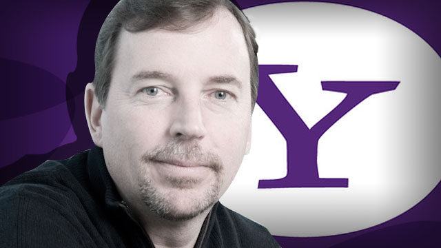 Yahoo! CEO steps down